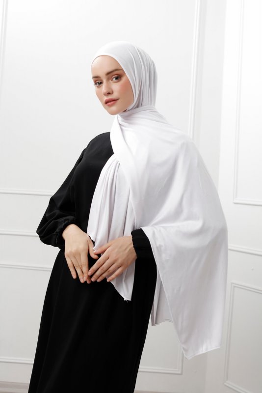 Muslim Clothing | Buy your modest clothes online at HijabFactory